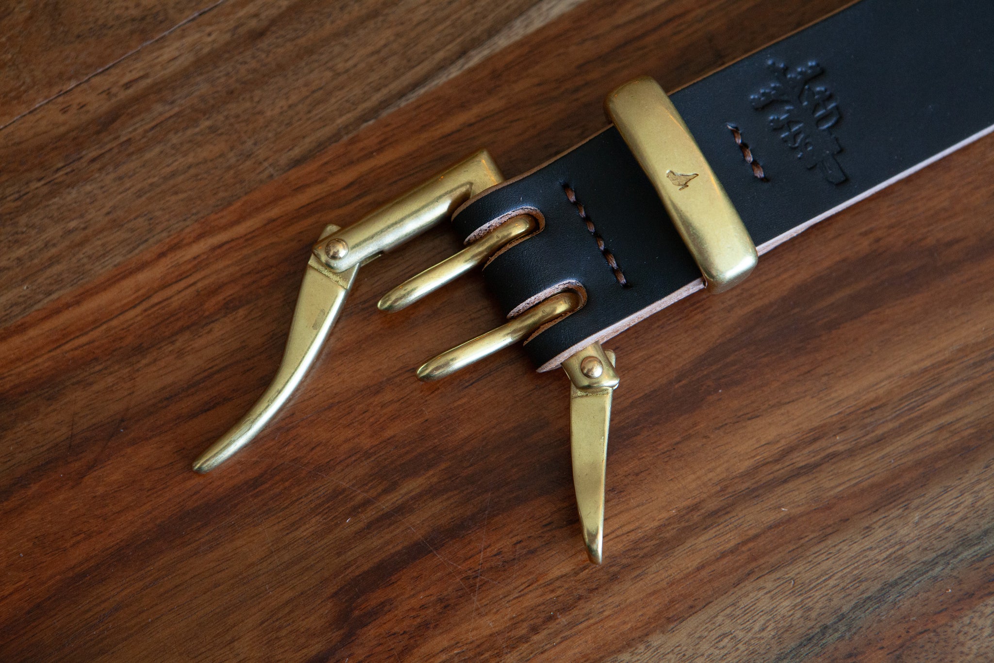 1.5" Painted Black "Teacore" Quick Release Belt – Pigeon Tree